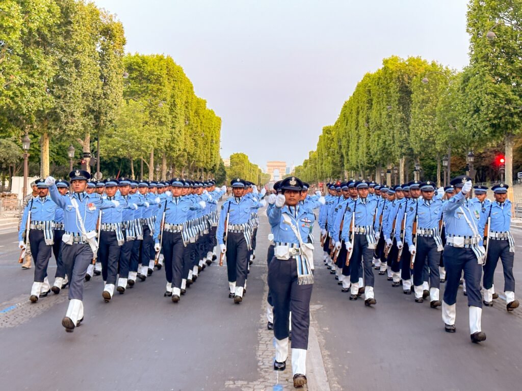 Tri-services of India showcase military excellence in France